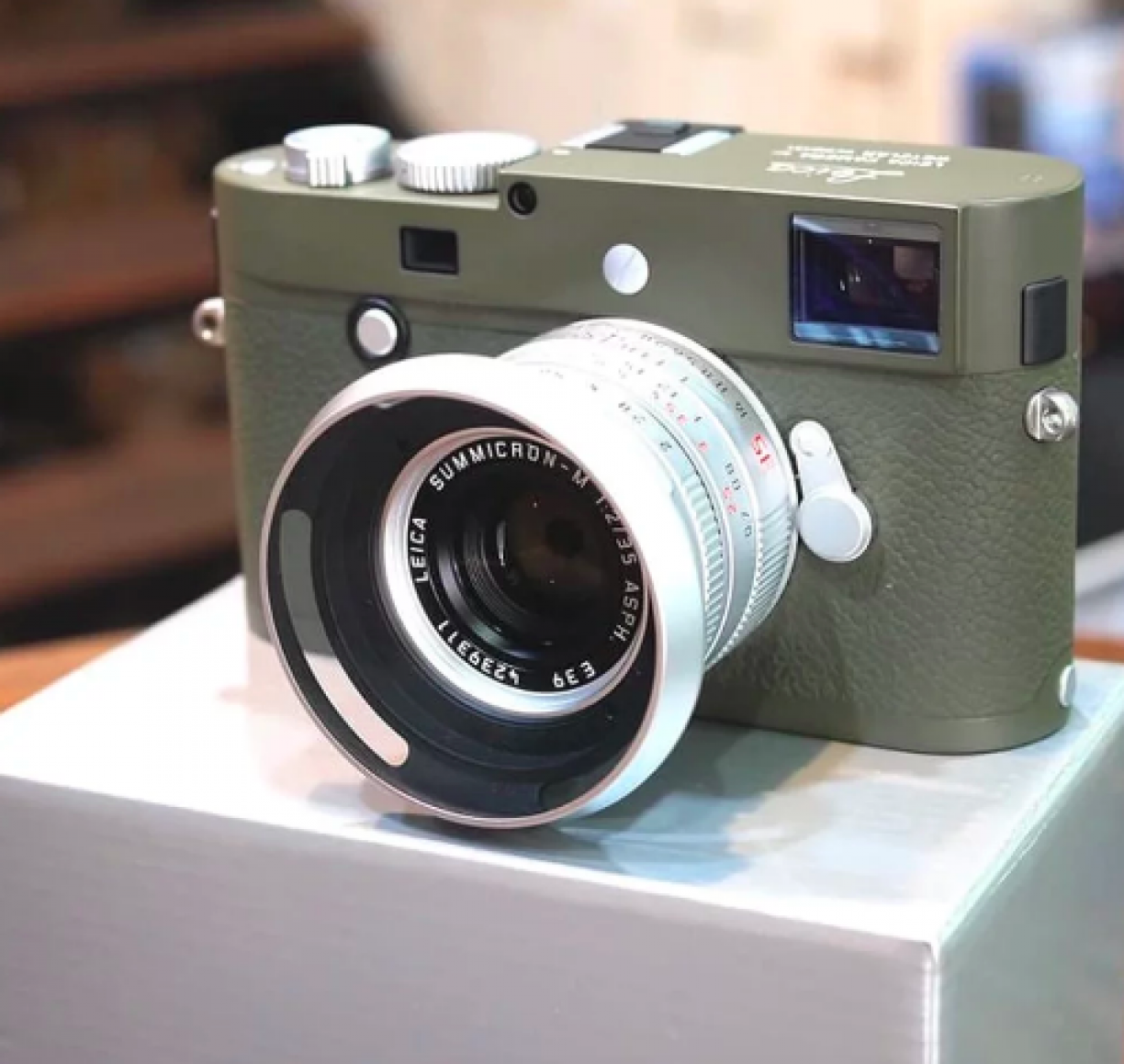 Jual Leica M-P Typ 240 Safari Kit Summicron-M 35mm F2 ASPH - LIKE NEW ...